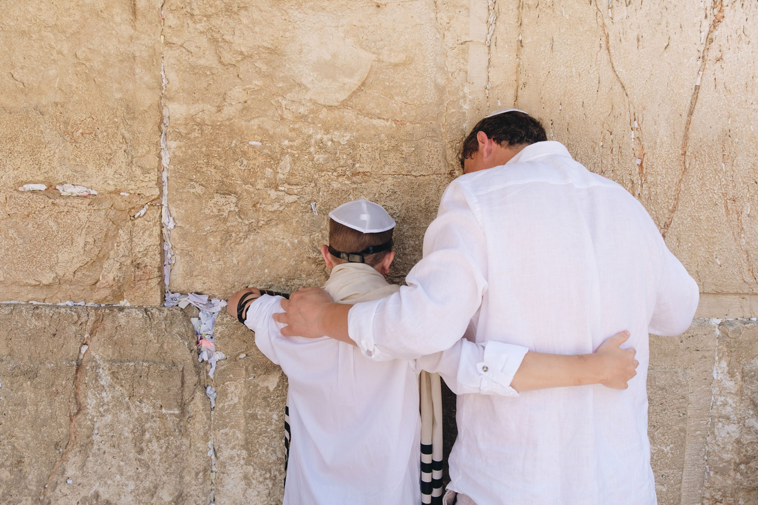 The New Community of God Reaches Out in Power to the Old Jewish ...